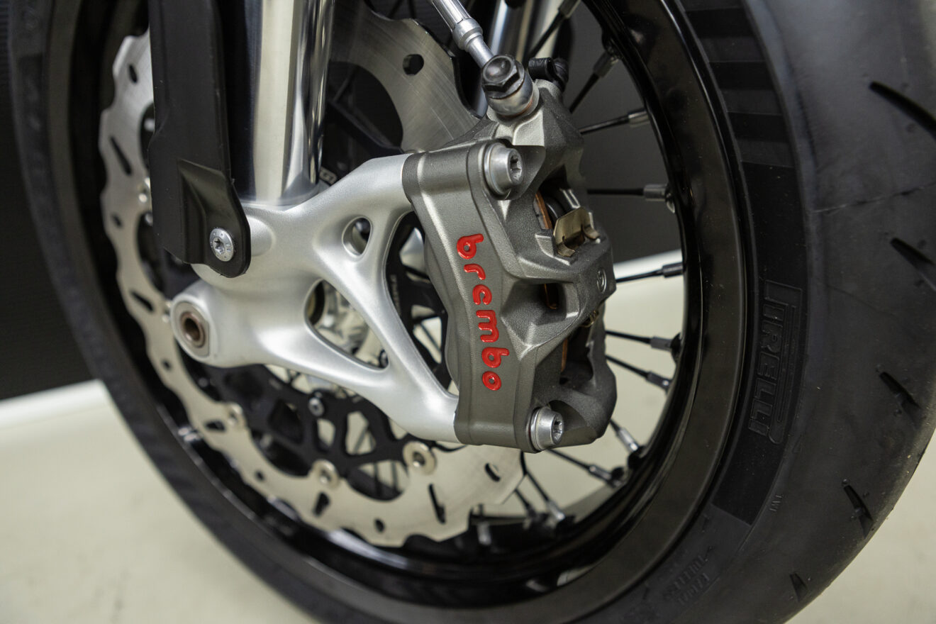 Stark Varg SM - Super Moto 80PS - 20 Suspension
